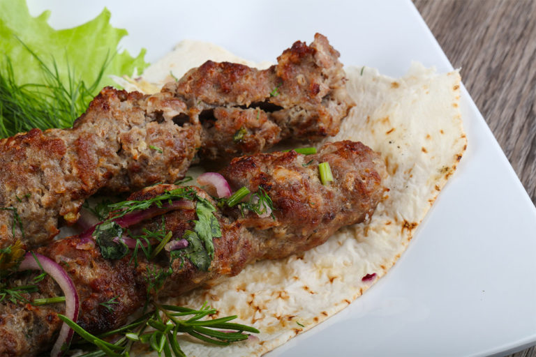 Kebab With Garlic Sauce - Meanmuscles